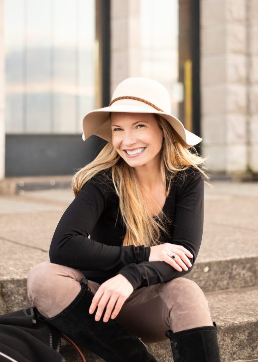 Home • The Lens of Jen