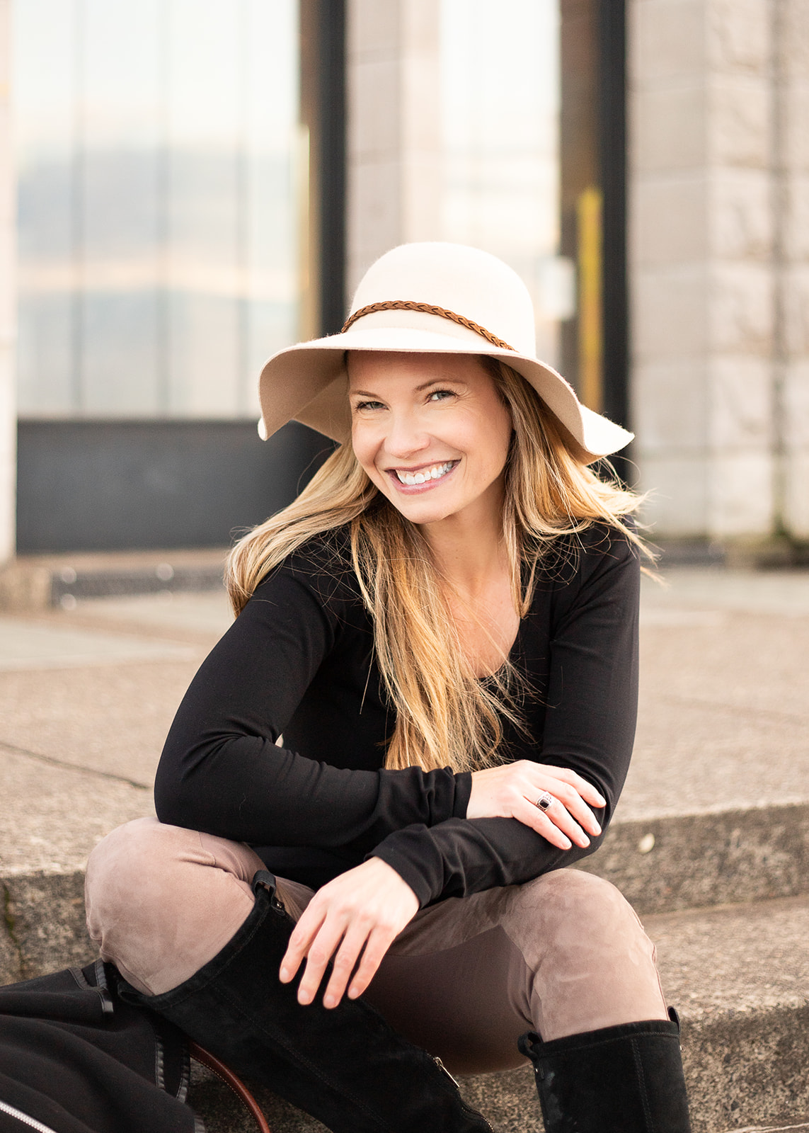 Home • The Lens of Jen